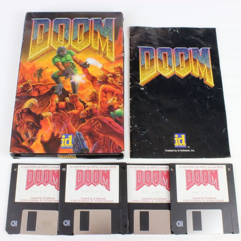 How to Play the Original 1993 Doom in Virtual Reality & immersive mods